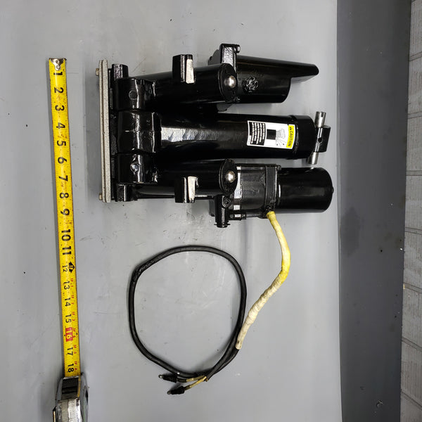*1992-2014 Mercury Mariner 826729A2 Power Hydraulic Tilt & Trim 105-22 ...